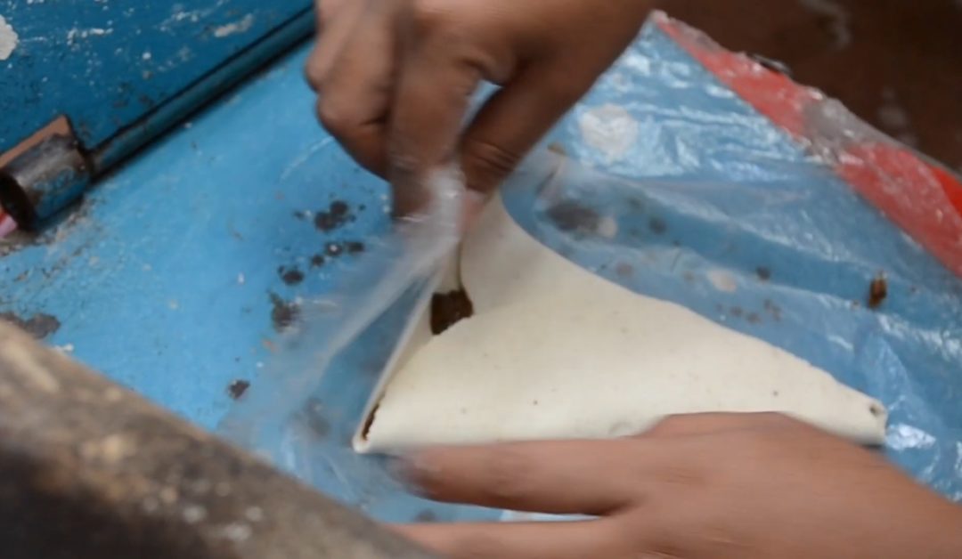 Tetela, platillo regional que trascendió al mundo entero - Leche con tuna
