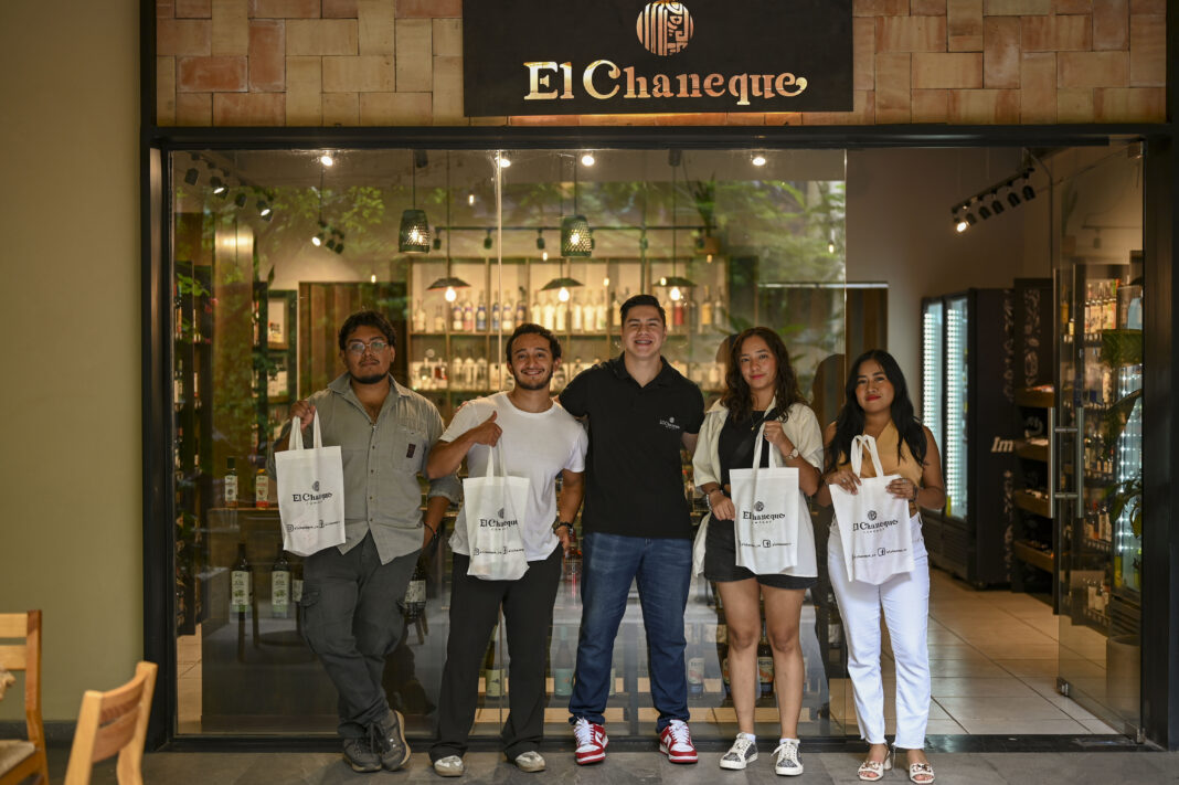 El Chaneque: de la necesidad al carácter - Leche con tuna